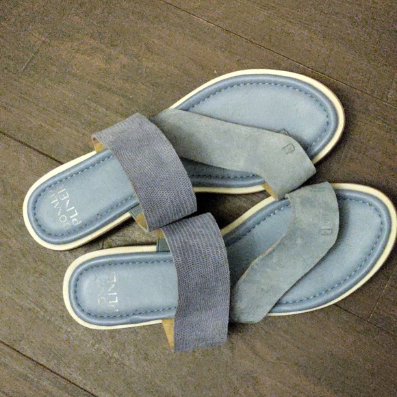 Donald J. Pliner | Shoes | Donald Pilner Romeoks Suede Sandals | Poshmark